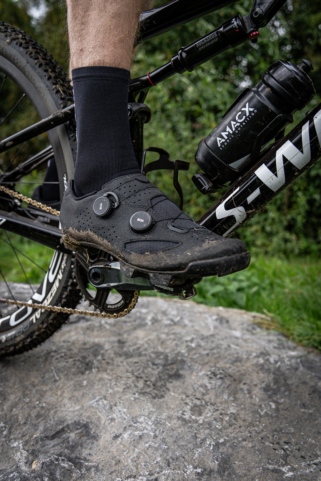 MX239 – Lake Cycling Australia & New Zealand